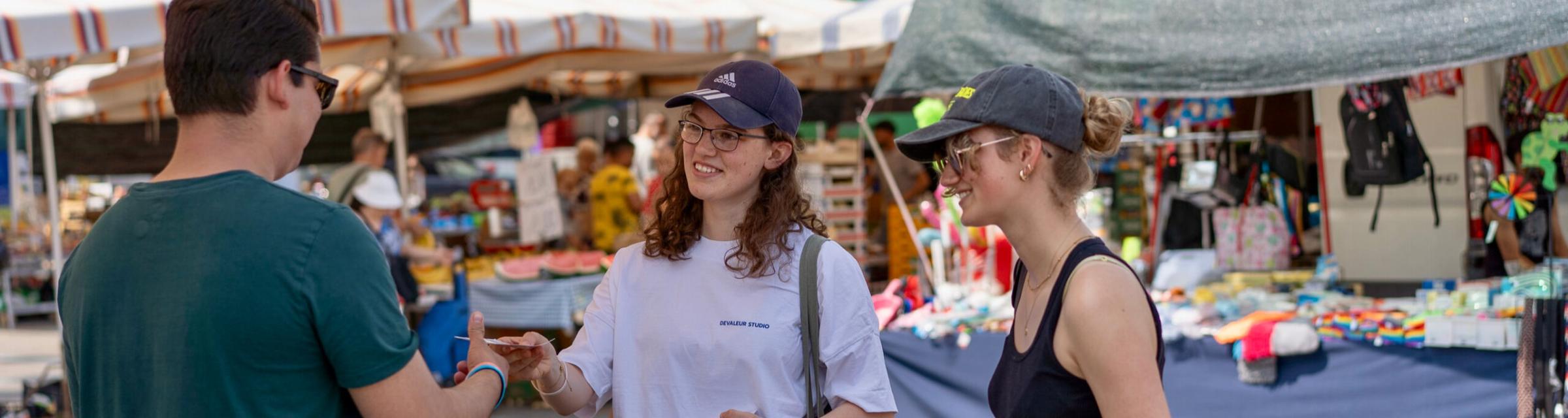 Mini-TeenStreet | OM.org