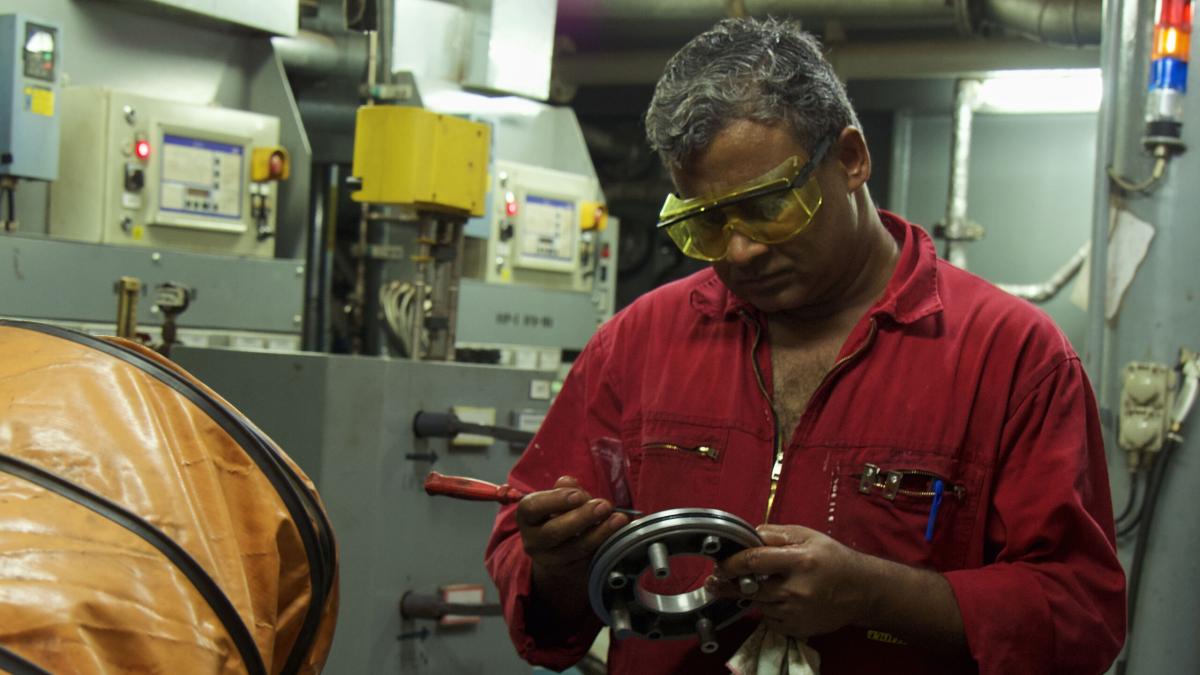 Logos Hope: Second Engineer (STCW Reg. III/2), Operations | OM.org